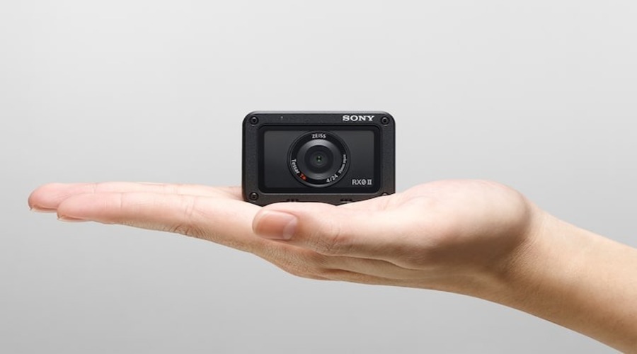Máy ảnh Sony mini: Top 8+ lựa chọn hoàn hảo cho những chuyến du lịch